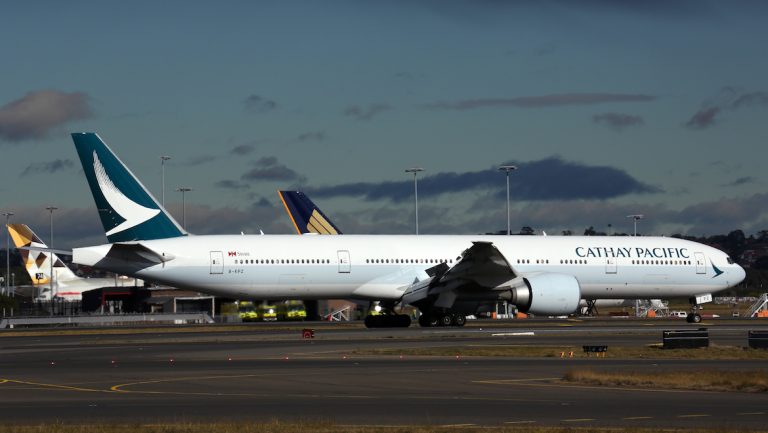 Air New Zealand leases two Cathay Pacific aircraft as cover for 787-9 ...