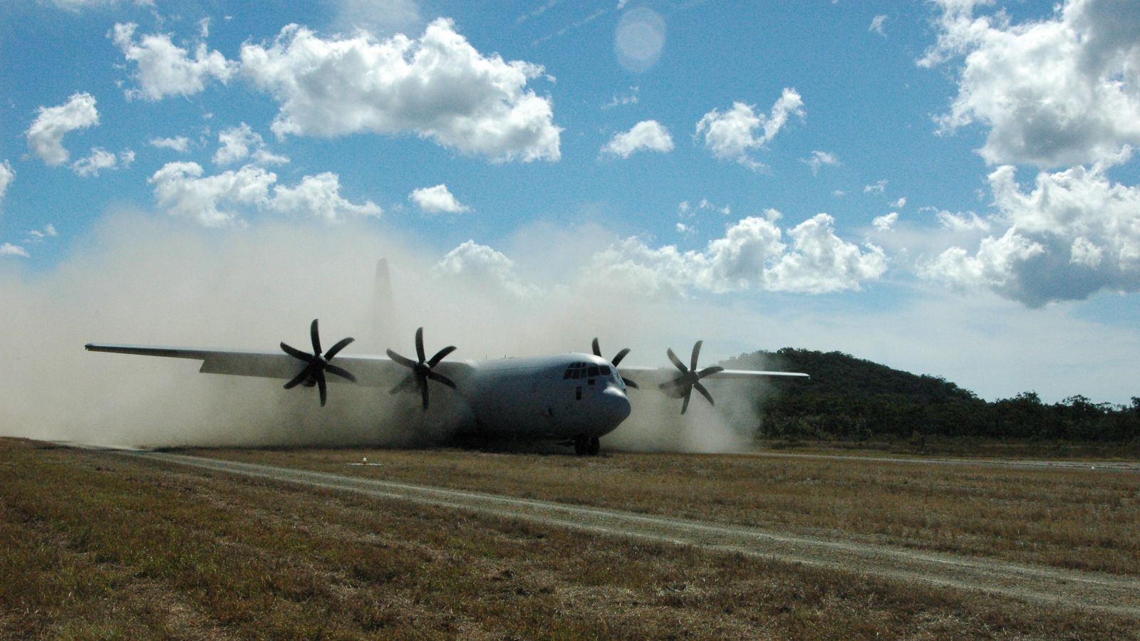 Inside The Archive: C-130 Hercules – Extended Gallery – Australian Aviation