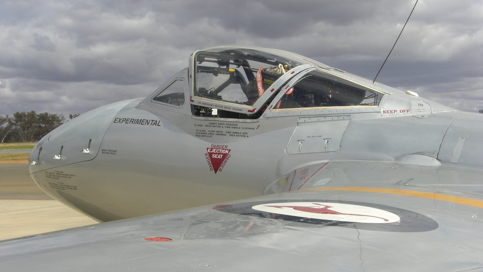 Inside The Archive: The Vampire – Australian Aviation