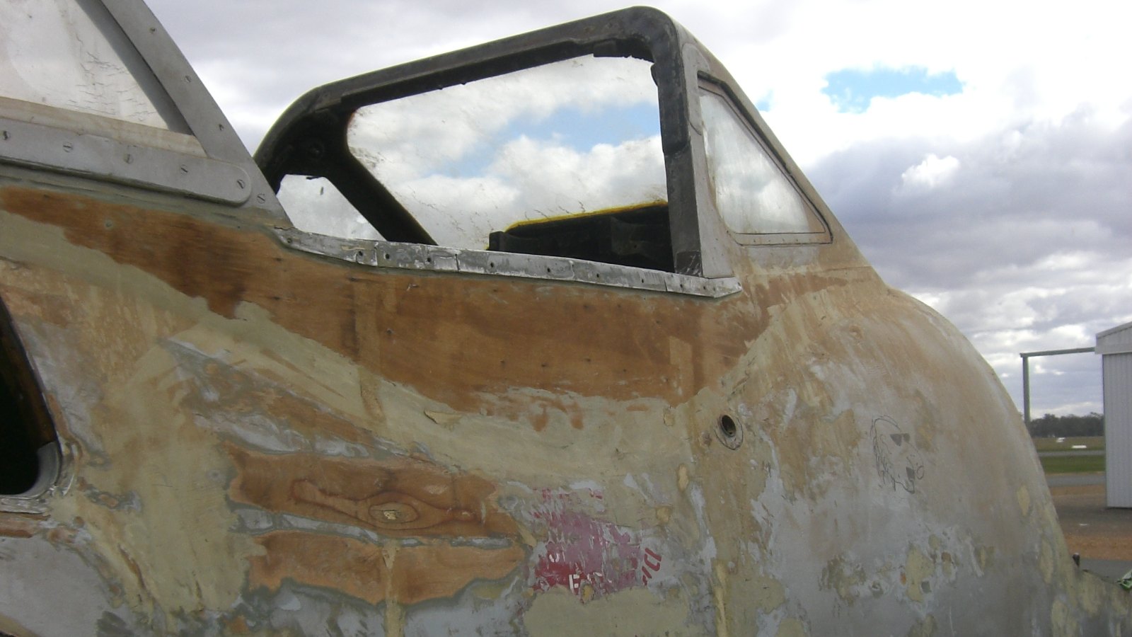 Inside the Archive: The Vampire Extended Gallery – Australian Aviation