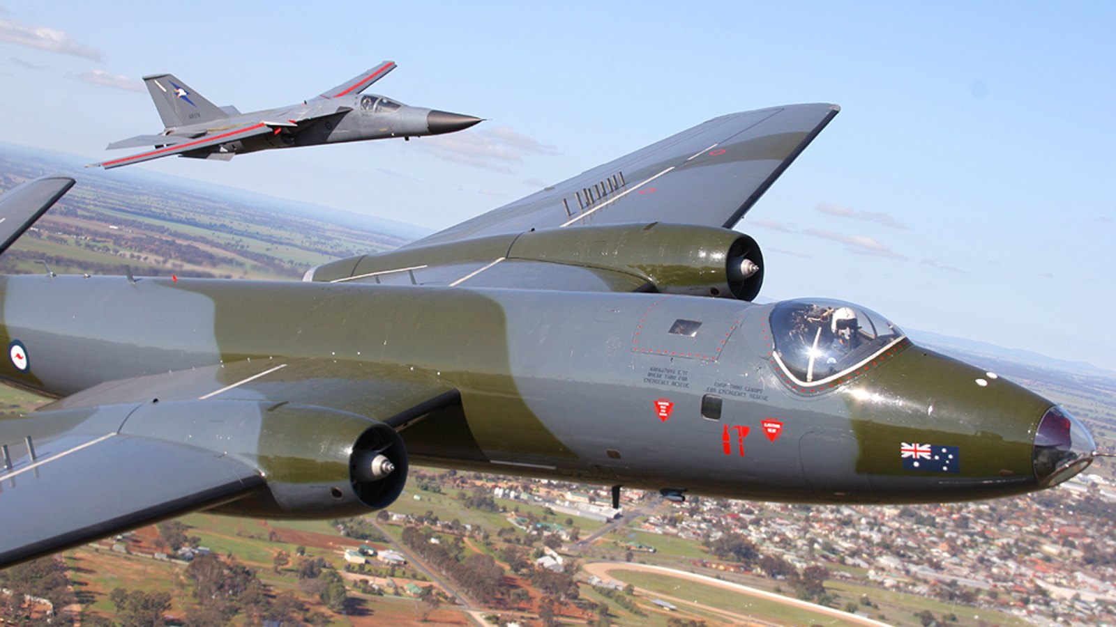 Inside the Archive – F-111 Extended Gallery – Australian Aviation