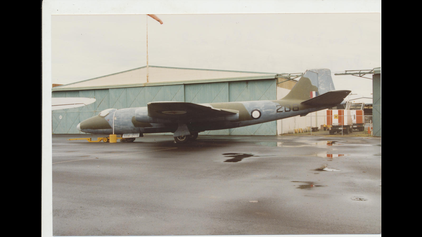 Inside the Archive: GAF English Electric Extended Gallery – Australian ...