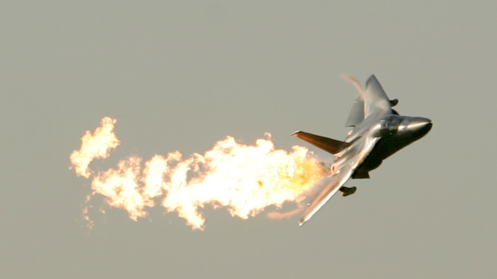 Inside the Archive – F-111 Extended Gallery – Australian Aviation