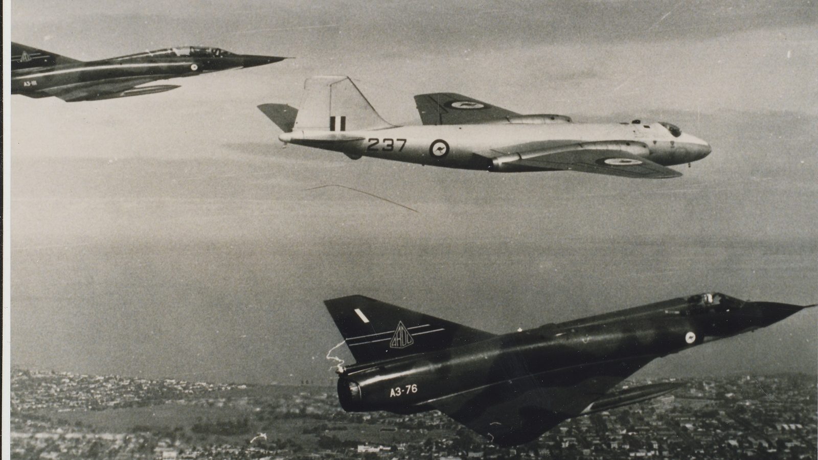 Inside the Archive: Mirage III Extended Gallery – Australian Aviation
