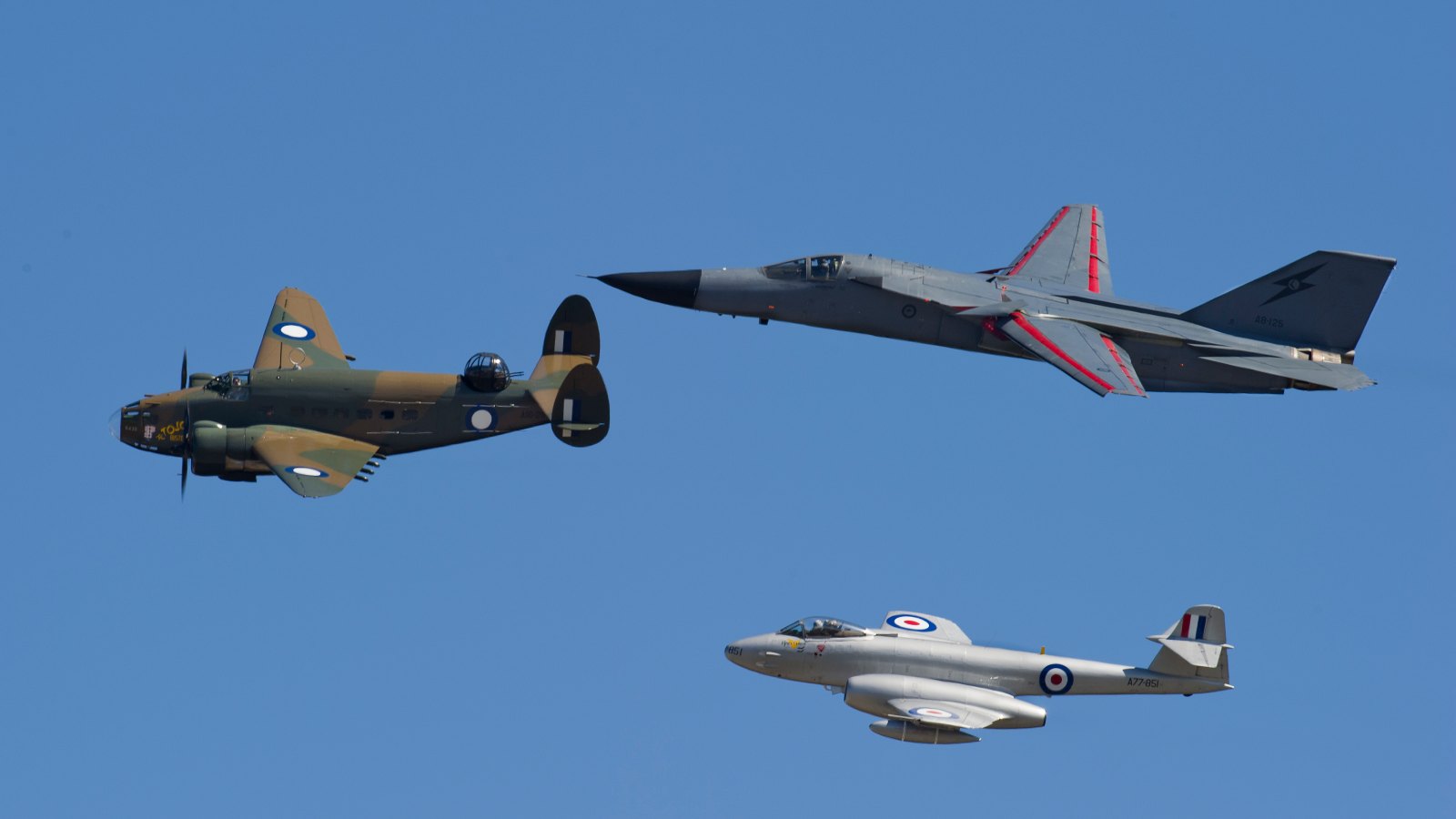 Inside the Archive – F-111 Extended Gallery – Australian Aviation