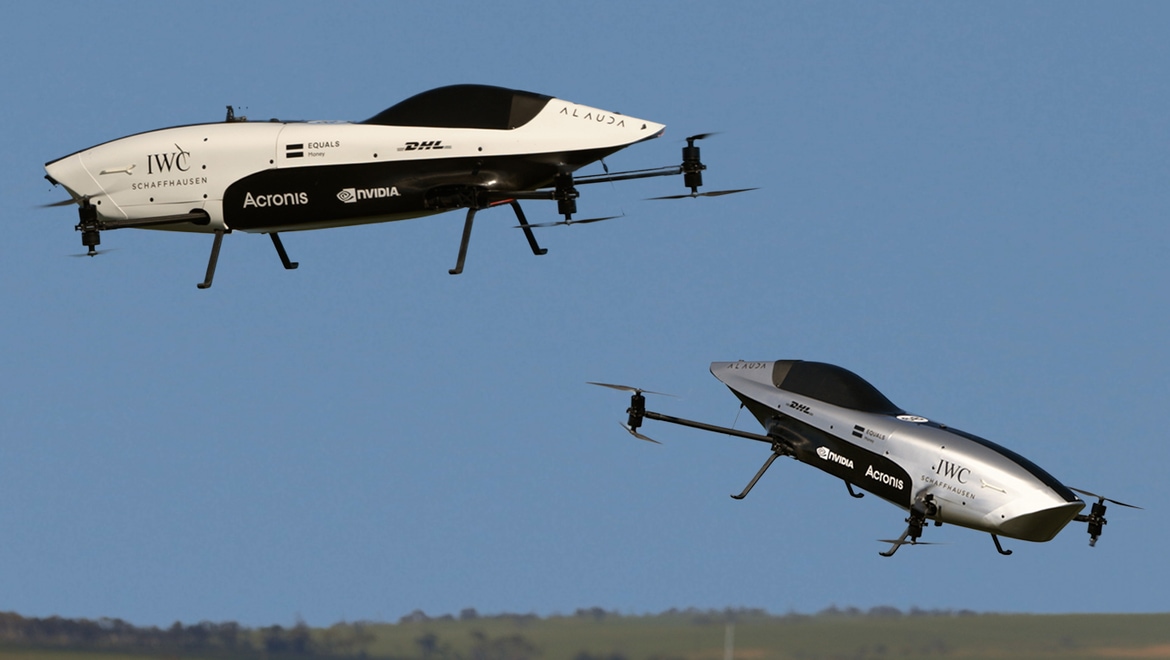 Video: Watch flying cars ‘racing’ in Australia for the first time ...